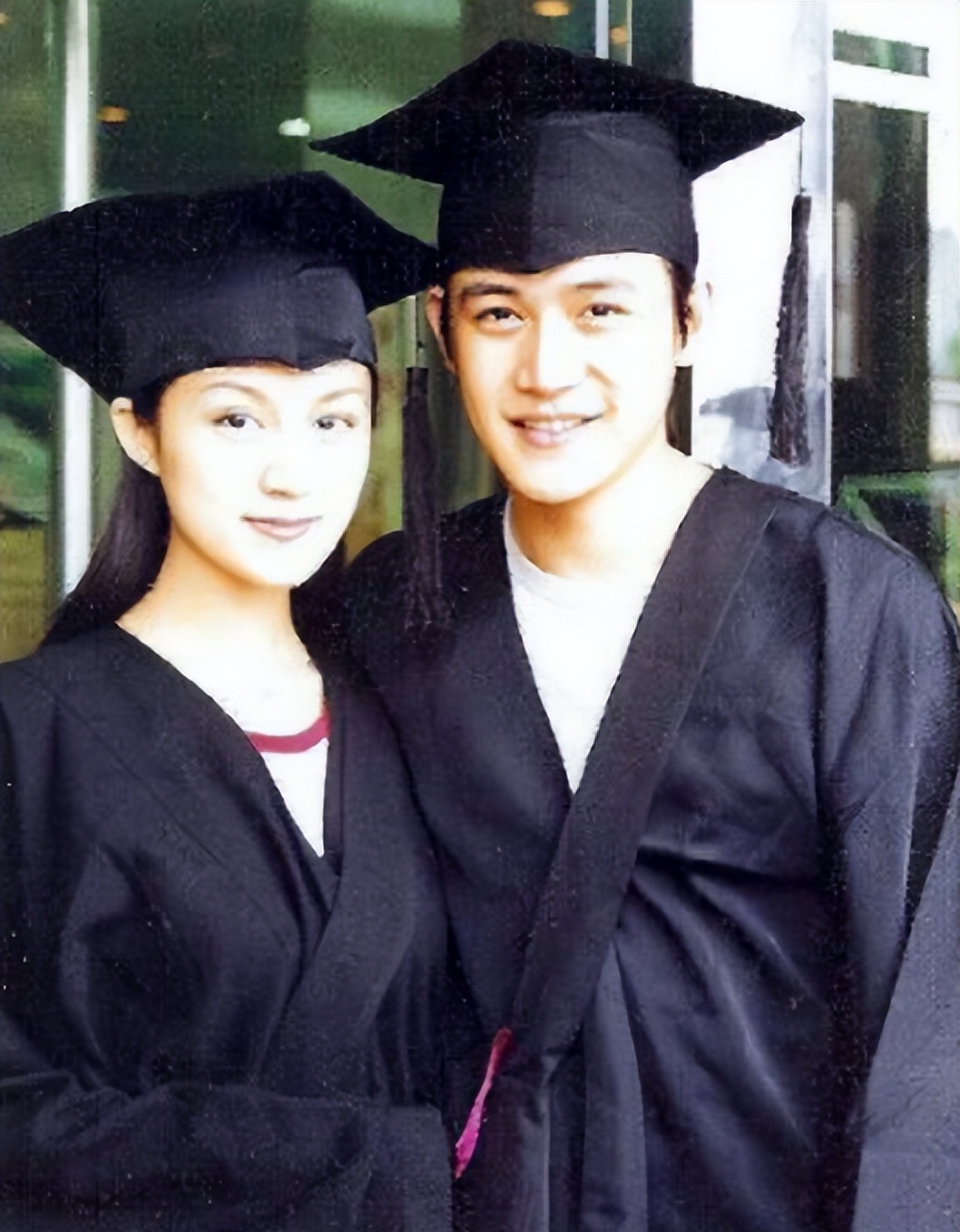 Look at Lu Yi 16 years later: I just realized how lucky he is to marry ...