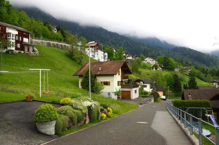 Liechtenstein, a rich country, can ski in winter and escape the heat in ...