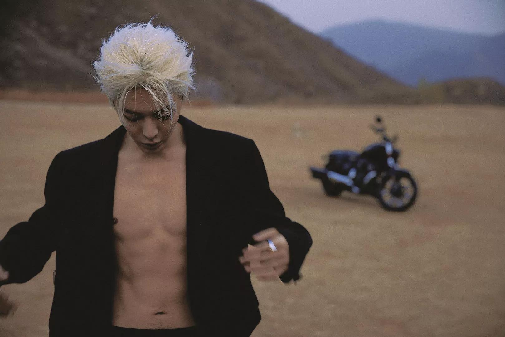 Hou Minghao's muscles wow - iMedia