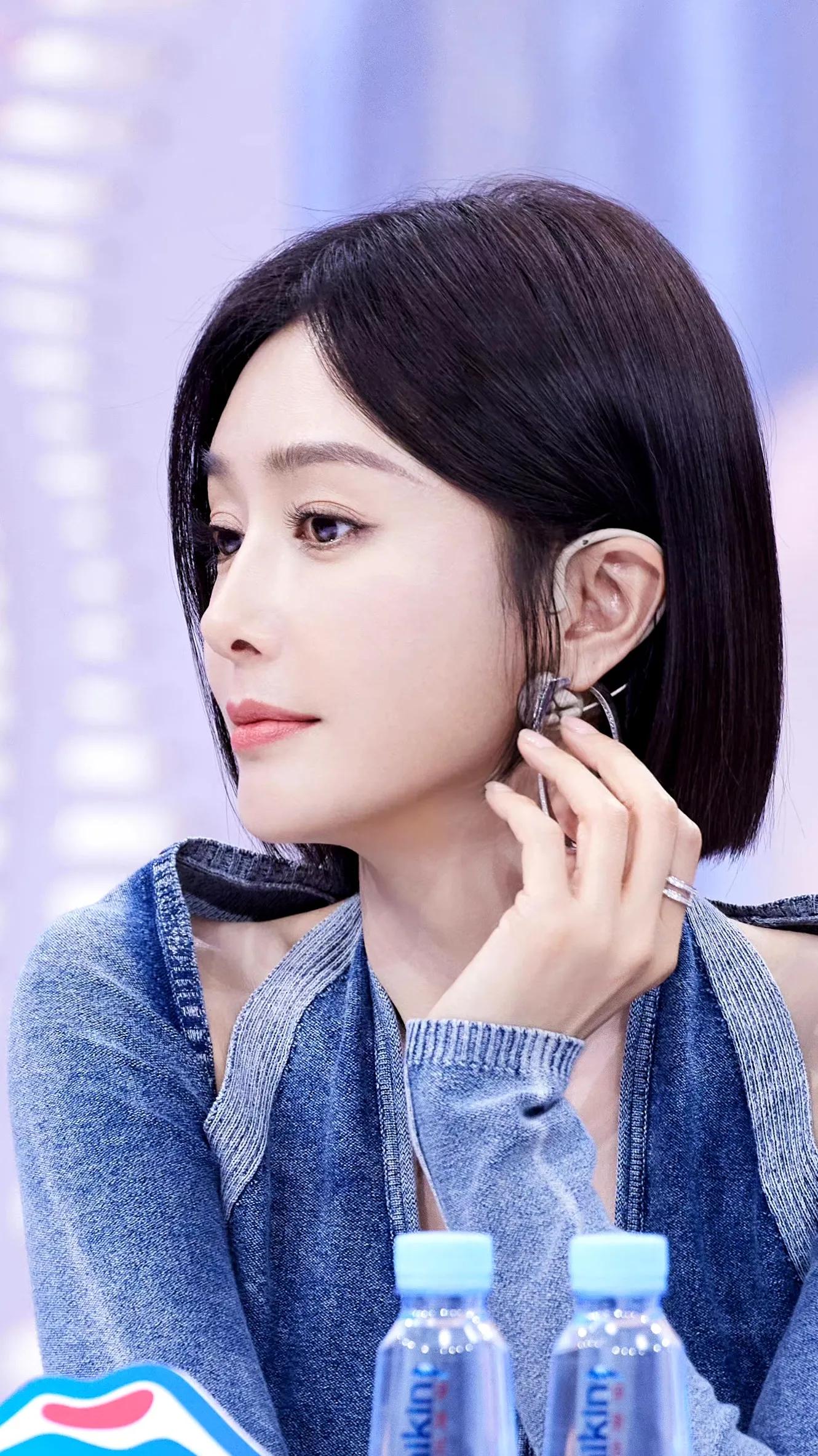 Qin Lan Gao Yuanyuan 230526 Exquisite atlas dignified and beautiful looks like a fairy - iNEWS