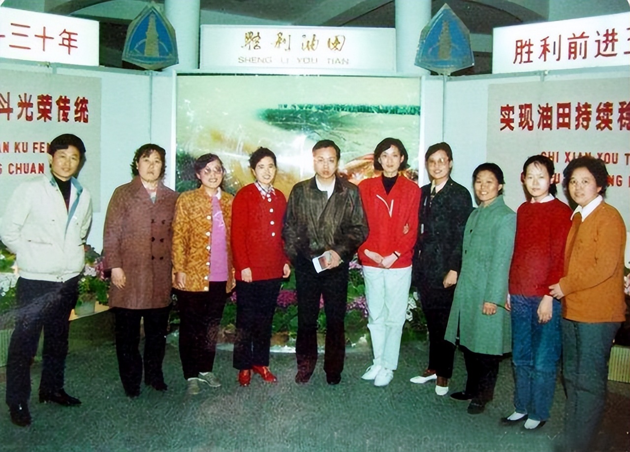 "CCTV Anchor" Li Xiuping: Married once, remarried at 42 is happy, and ...