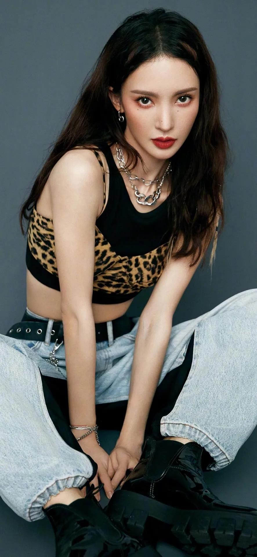 Celebrity Pictures - Issue 587 Jin Chen - iMedia