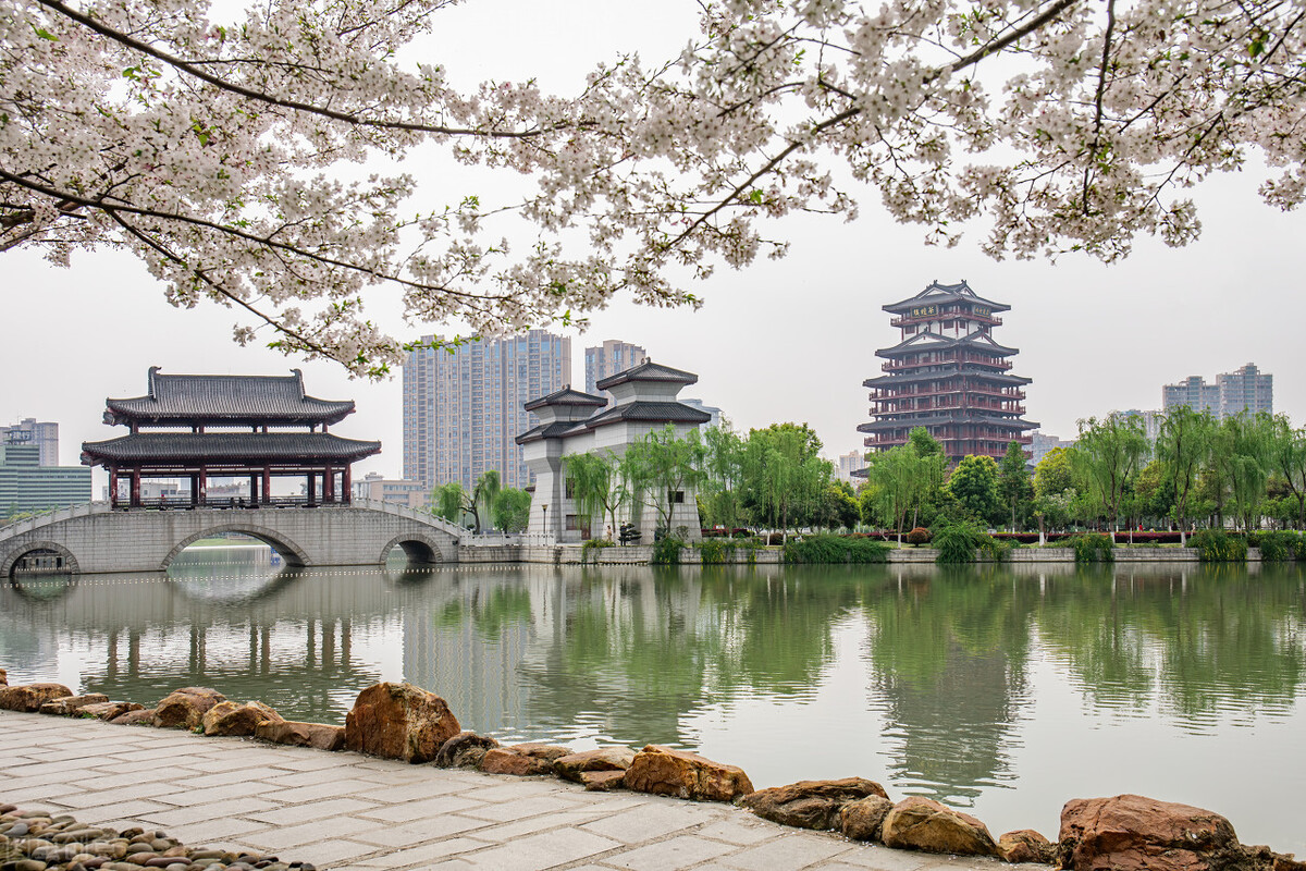 The world's greatest tea "sage", the life of tea saint Lu Yu - iNEWS