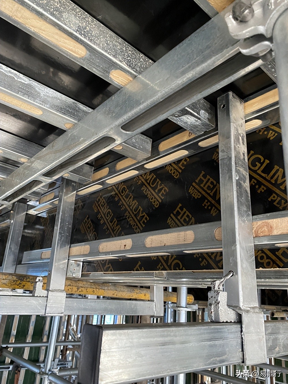 Reinforcement of beam formwork, look for Yidingxing® multifunctional ...