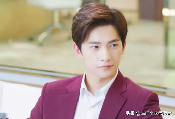 He is also a handsome guy. Comparing Yan Kuan and Yang Yang with the 180-day group of "Fengshen ...