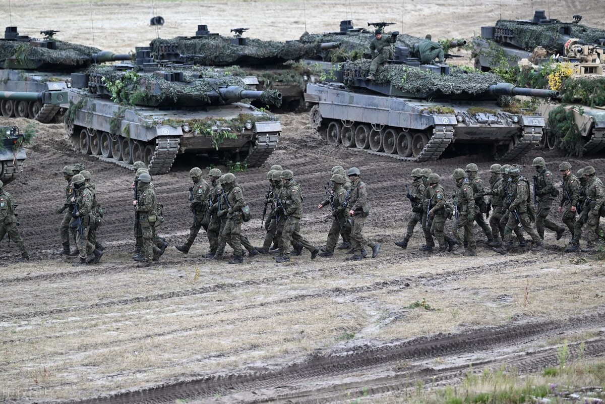 Russian Tank Corps Commander Reveals How to Destroy Abrams and Leopard ...