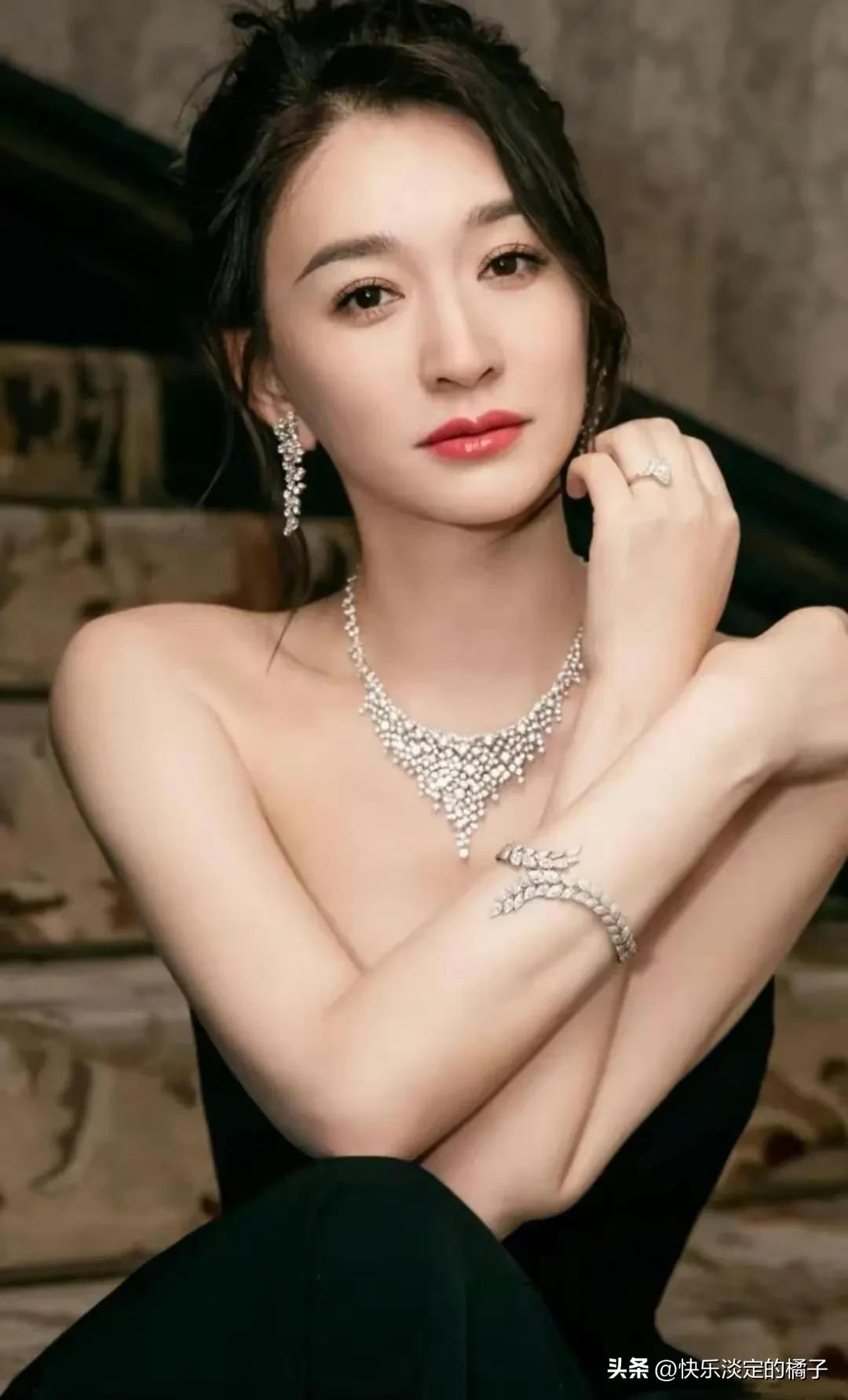 You don't know how beautiful Li Xiaoran is! - iNEWS