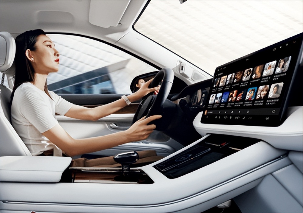 Smart cars that cannot be avoided! Huawei Qjie M5 will iterate Harmony3 ...