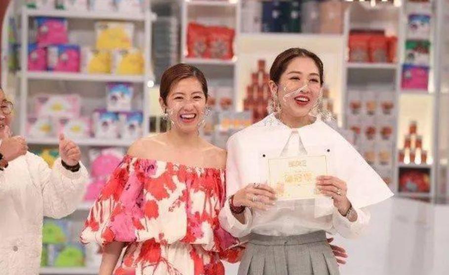 Acting at work and setting up stalls after work, TVB artists who engage ...