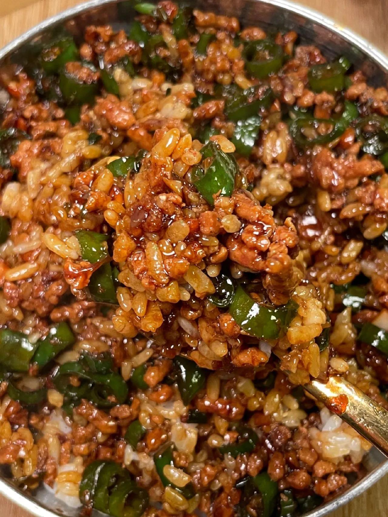 Fragrant Green Pepper Minced Pork Bibimbap - iMedia