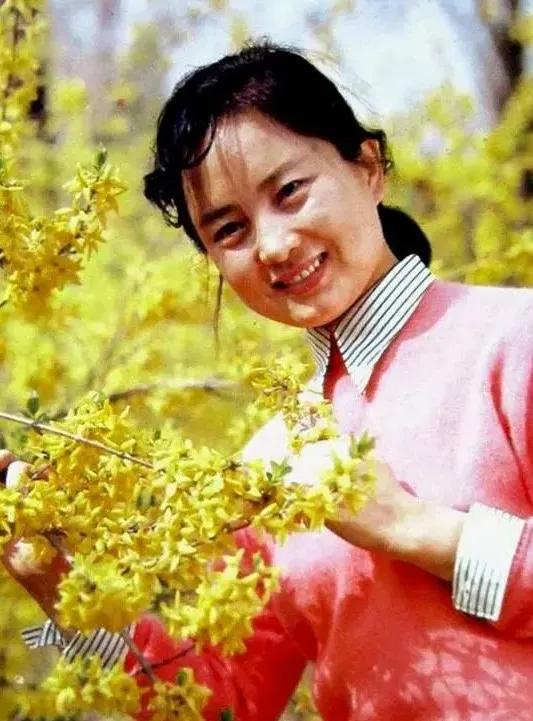 Zhang Jinling, old photo before - iNEWS