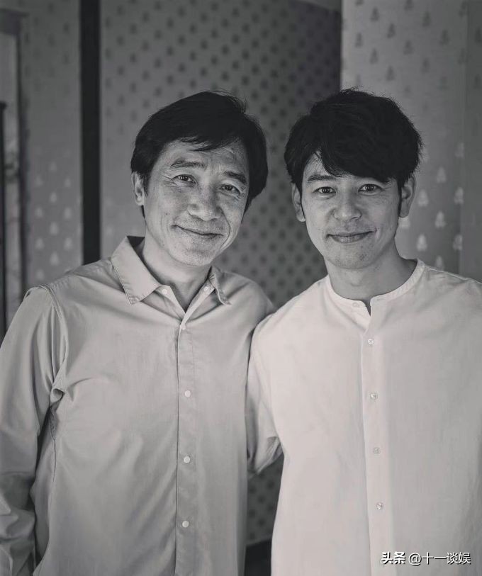 Liang Chaowei and his wife and husband Mu Cong had afternoon tea - iNEWS