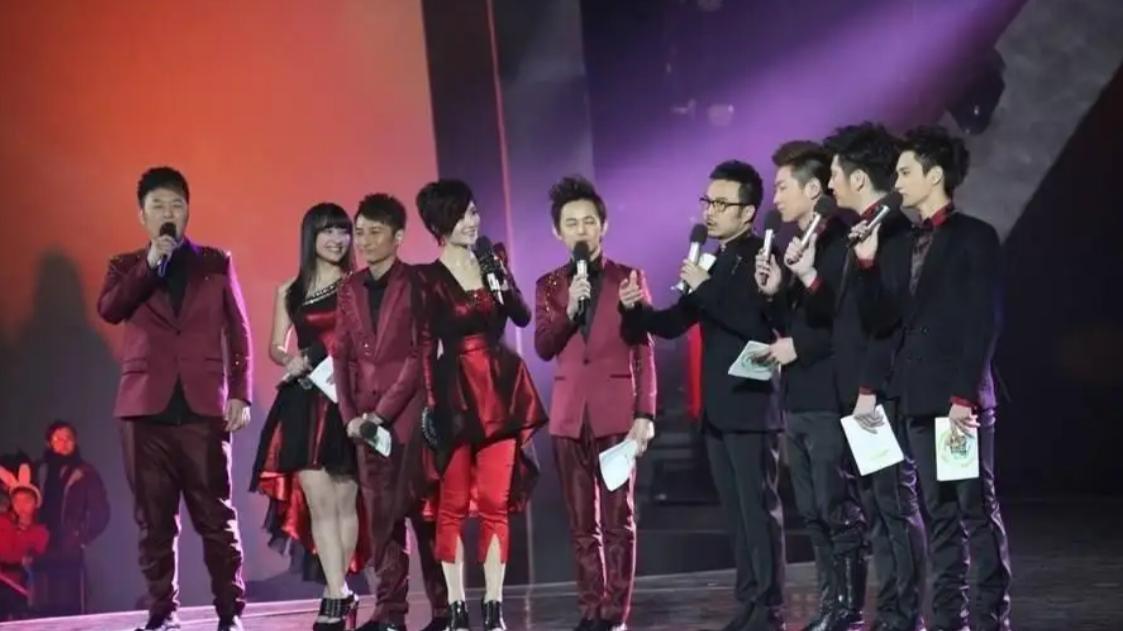 The pattern of hosts in Hunan TV has changed drastically, the two major ...