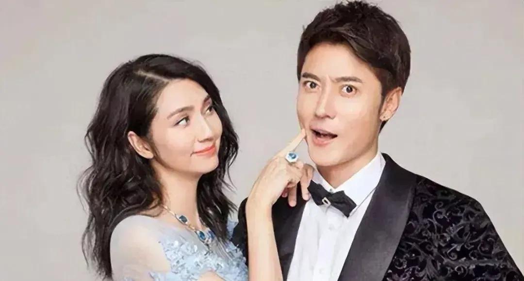 Hong Xin's official divorce announcement is a bit "weird". There are ...