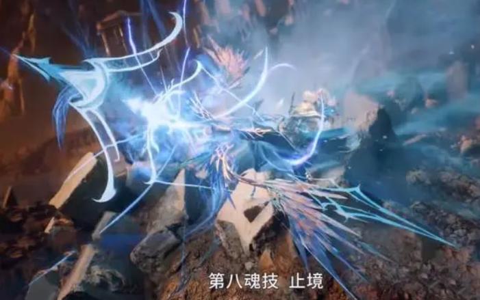 Guangling Douluo strikes from a frontal angle, with white hair and ...