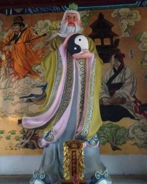 A brief overview of the Peng family in Oujiang Cha, Yiyang - iNEWS
