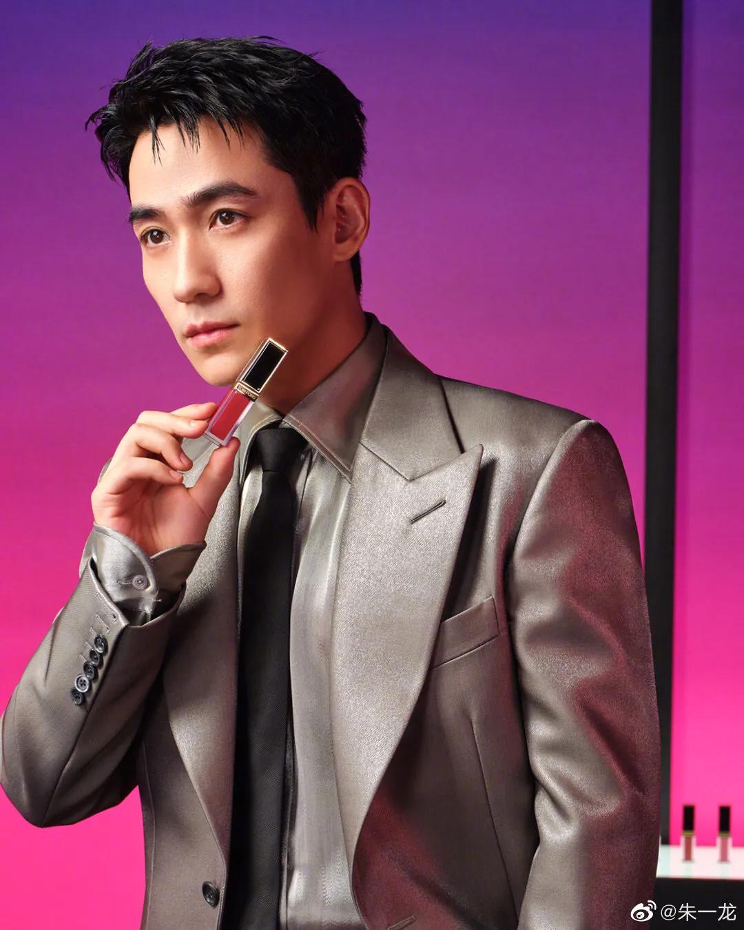 A handsome man and a good play - iMedia