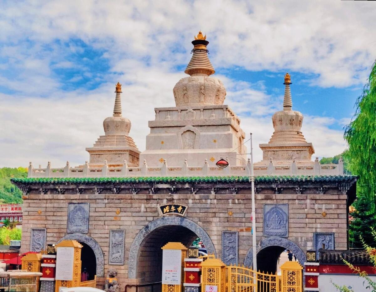 Xining: the city where the sky-blue idyll meets the charm of the ...