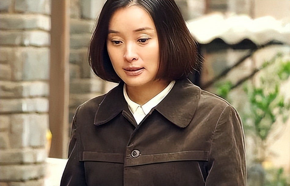 Well-known actress Wu Yue posted late at night to express her anger ...