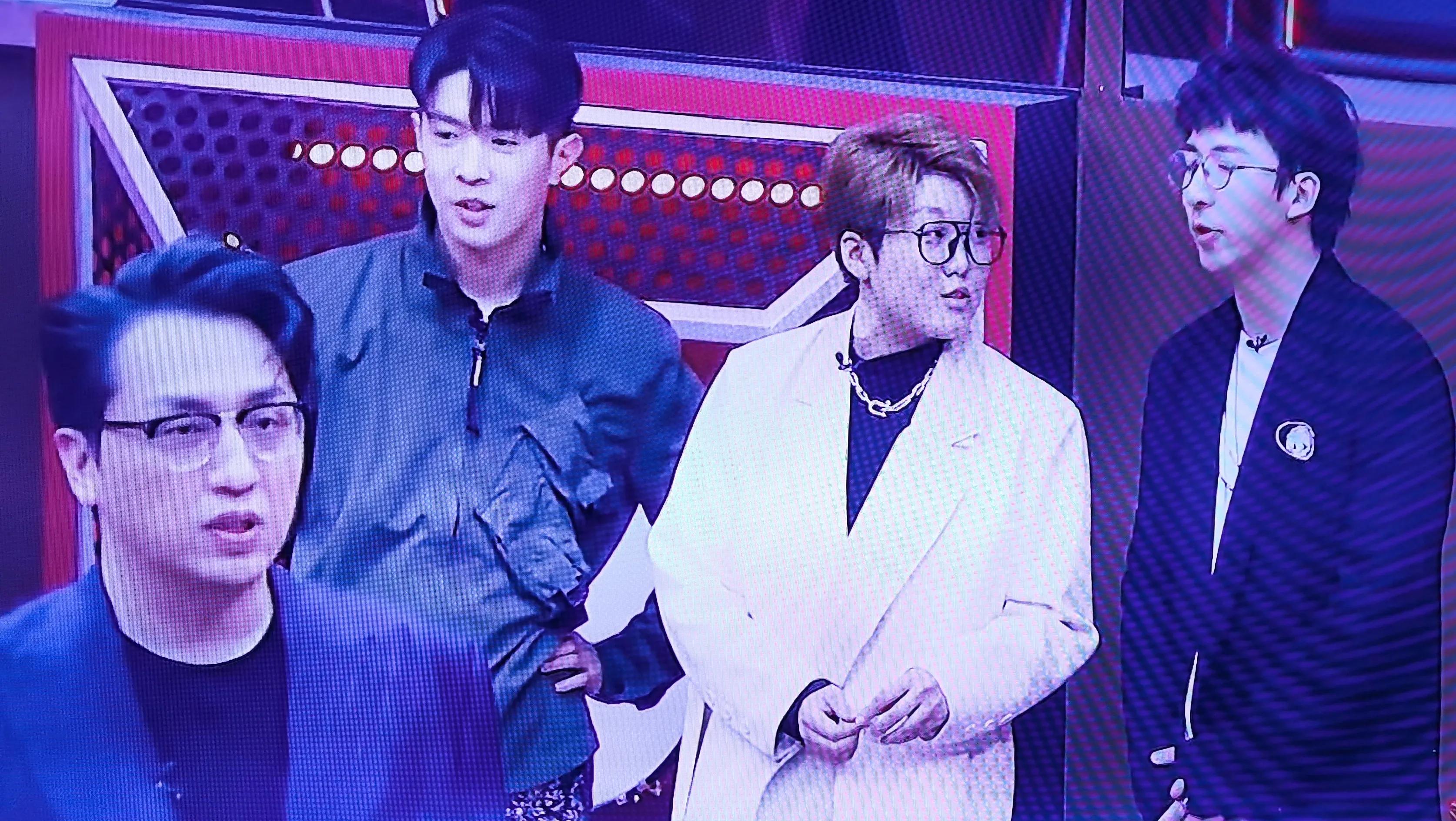 The shining band: Xiao Jingteng Hu Mengzhou and Zhang Bichen Jike Junyi ...