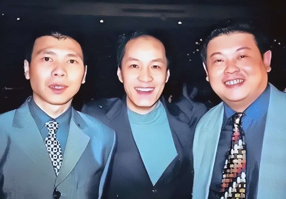 In 2005, comedian Fu Biao passed away, and Ge You promised to raise his ...