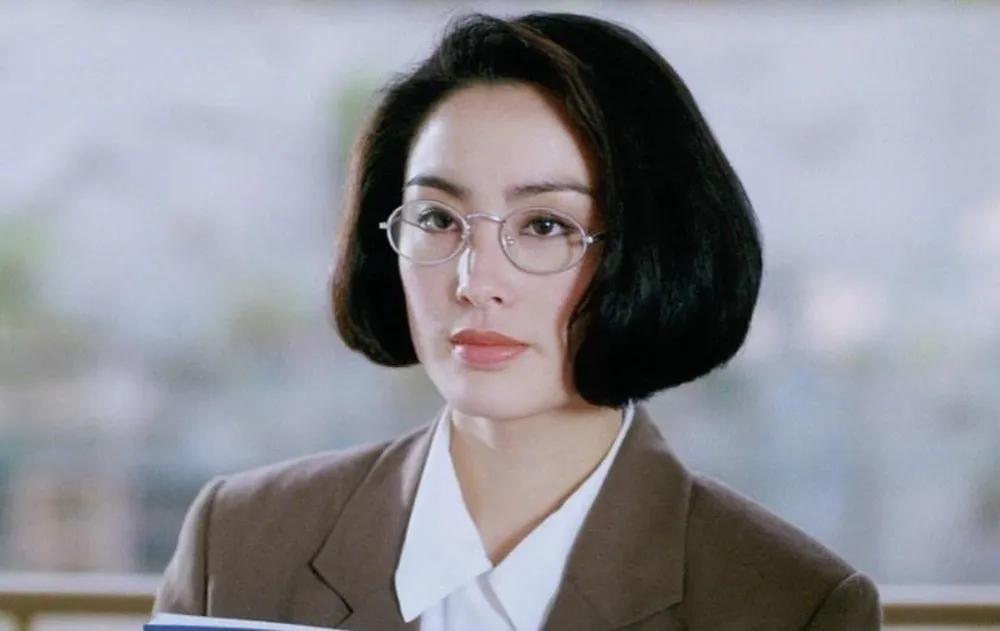 54 Year Old No 1 Beauty On Screen Zhang Min Officially Returns With