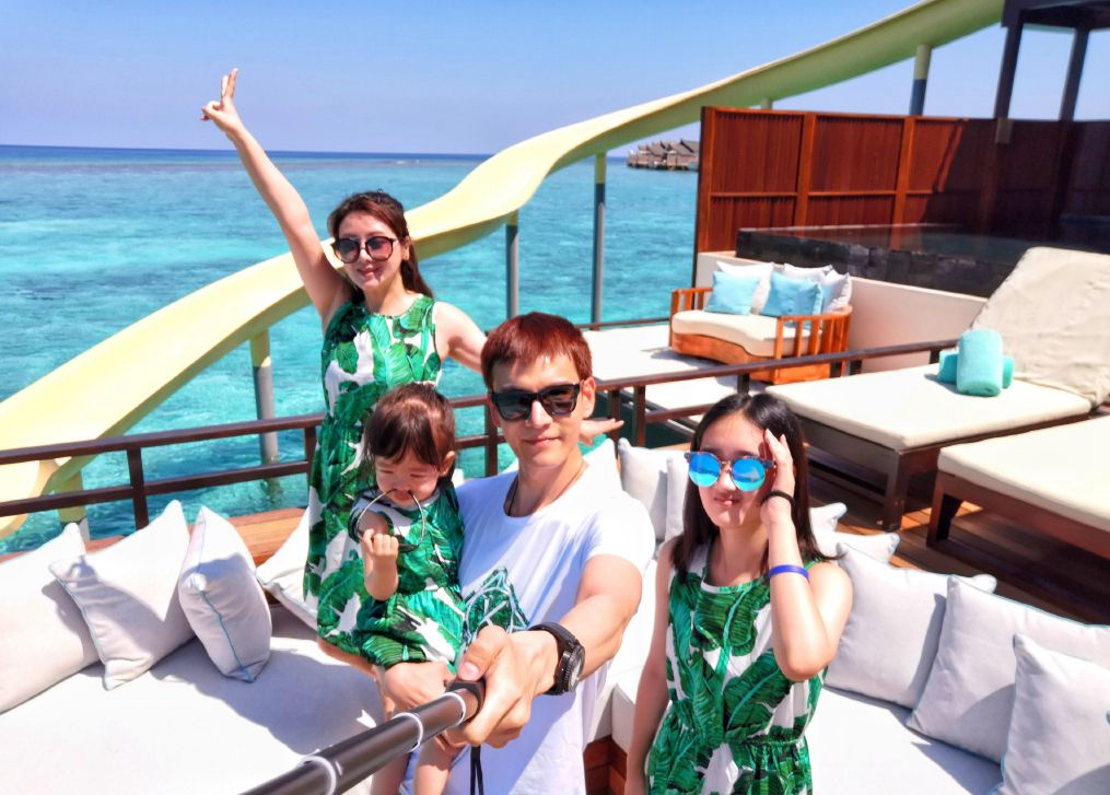 Jingchao Xiaoli Lin is a sister and brother in love, and they are ...