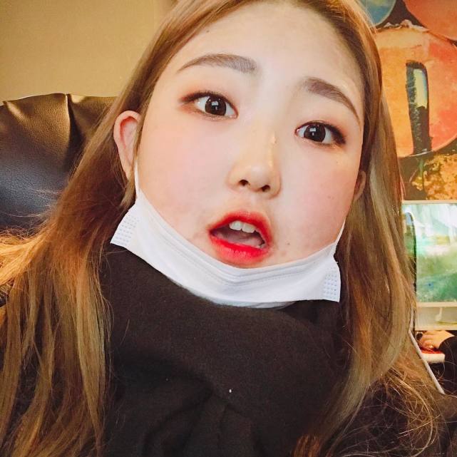 Cui Zhen's daughter posted the first beautiful photo of her rhinoplasty ...