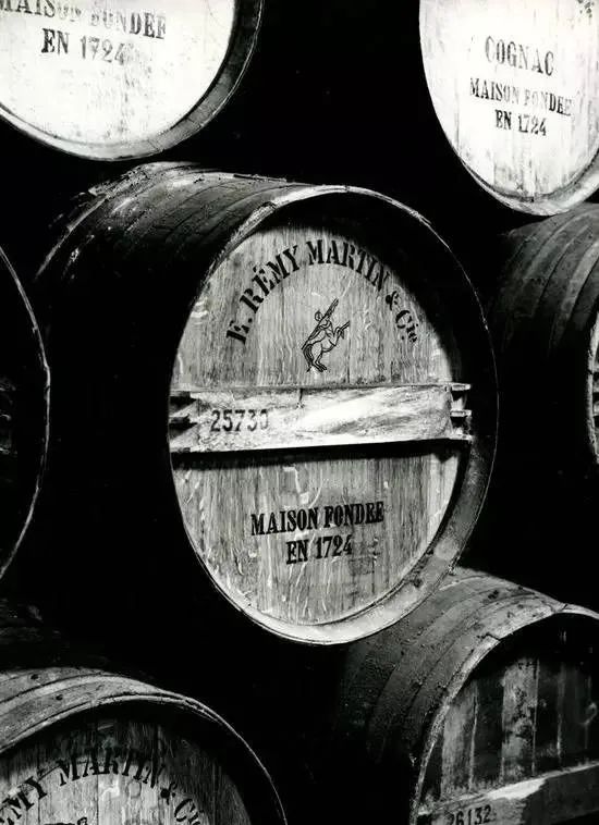 French Remy Martin (RemyMartin) wine brand packaging design integration ...