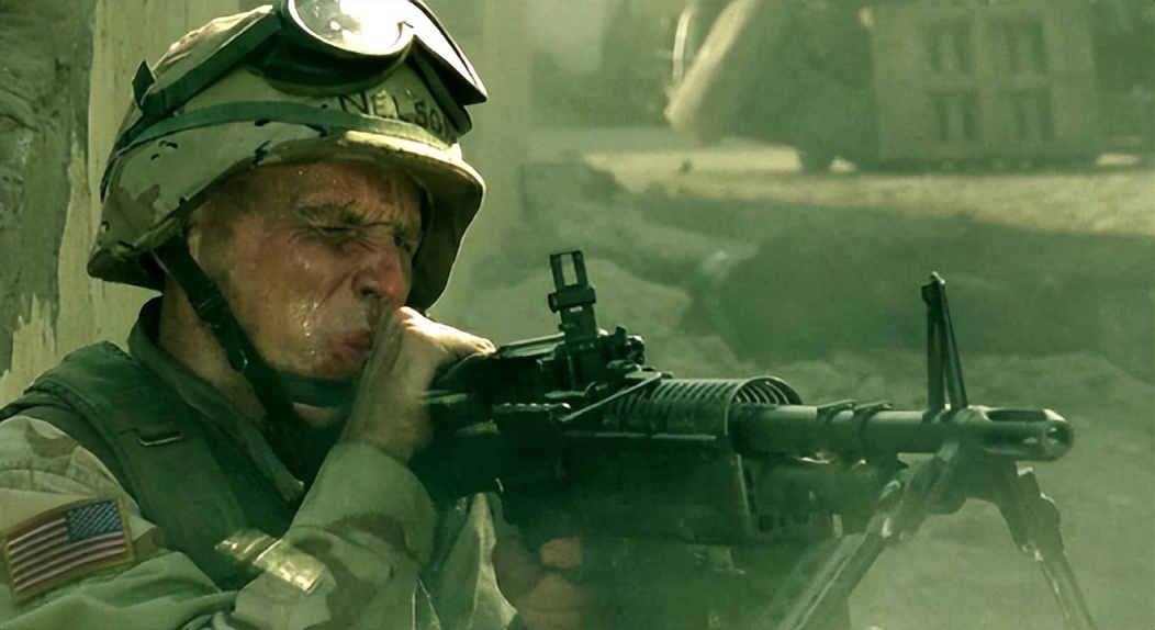 'Black Hawk Down': Features Fast Cuts and Realistic Battle Scenes - iMedia