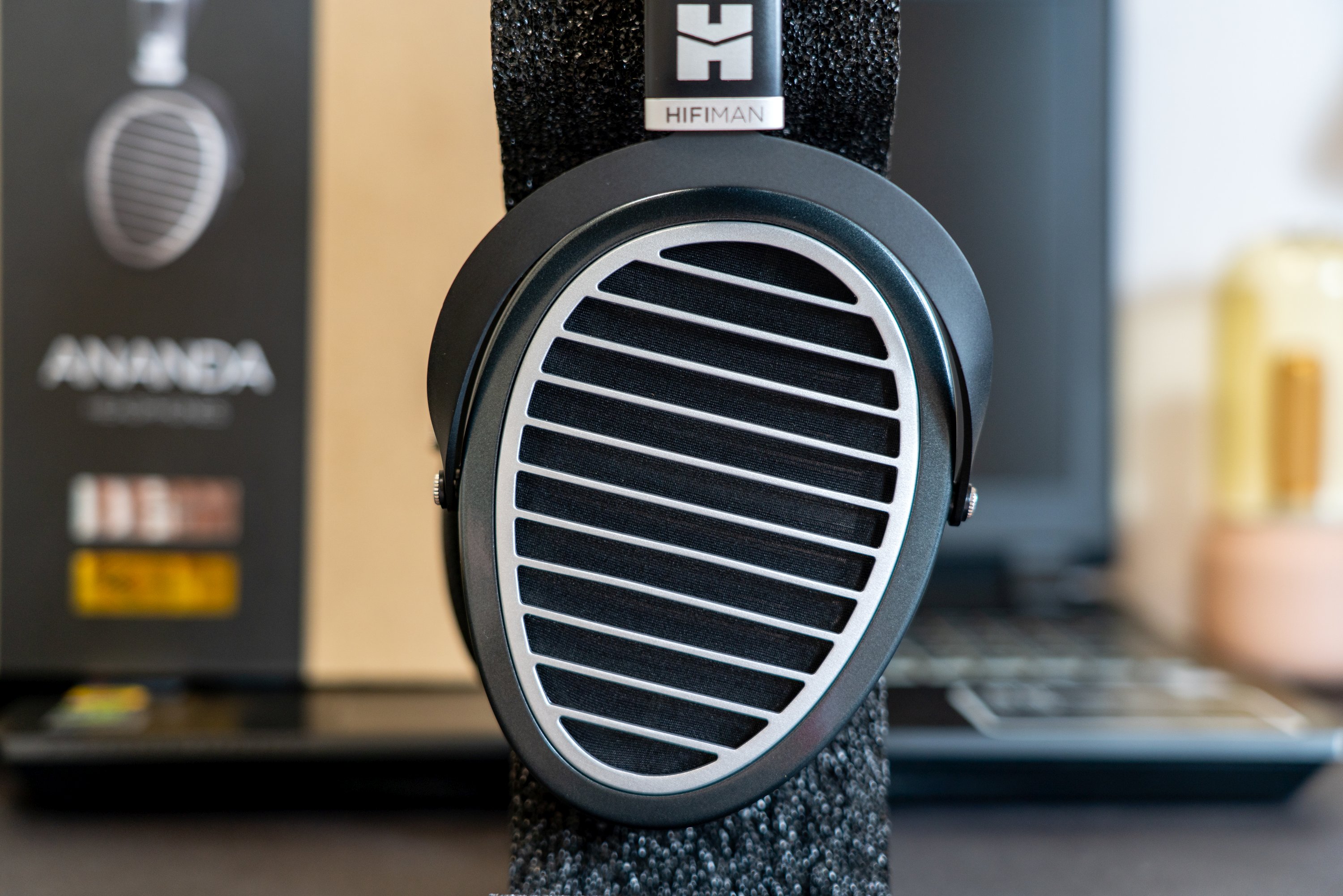 Big ears are not necessarily difficult to push!HIFIMAN ANANDA Stealth ...