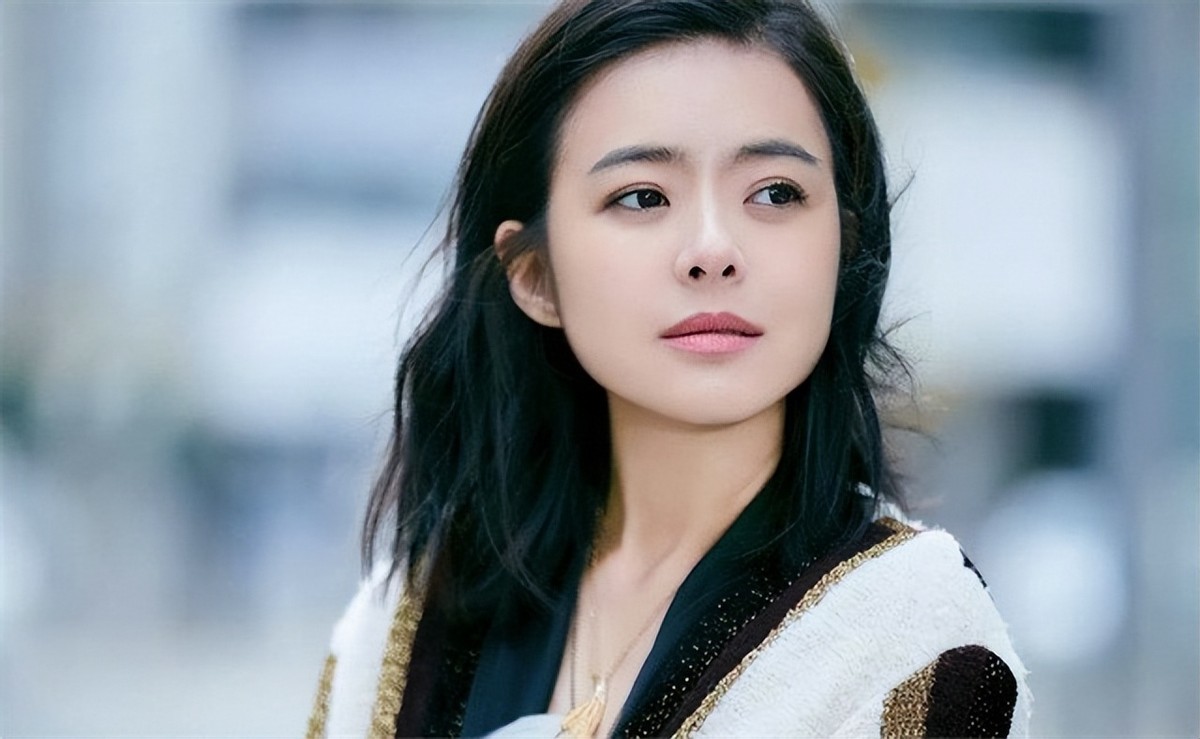 The hostess Chen Chen and Cheng Lei broke up, which made the audience ...