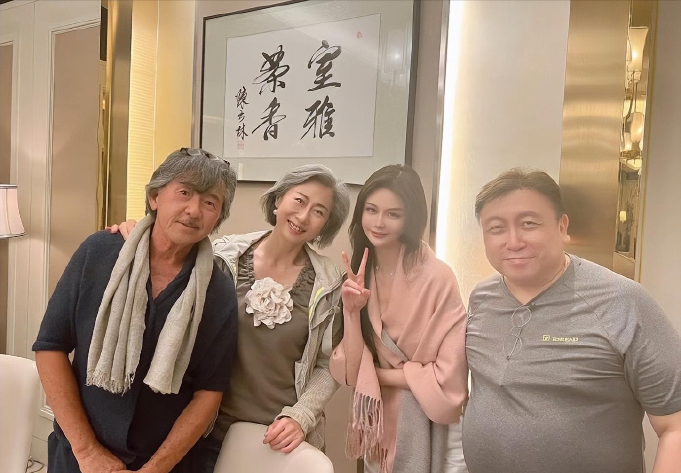 After watching the private photos of the latest Jing girl, I admit that ...