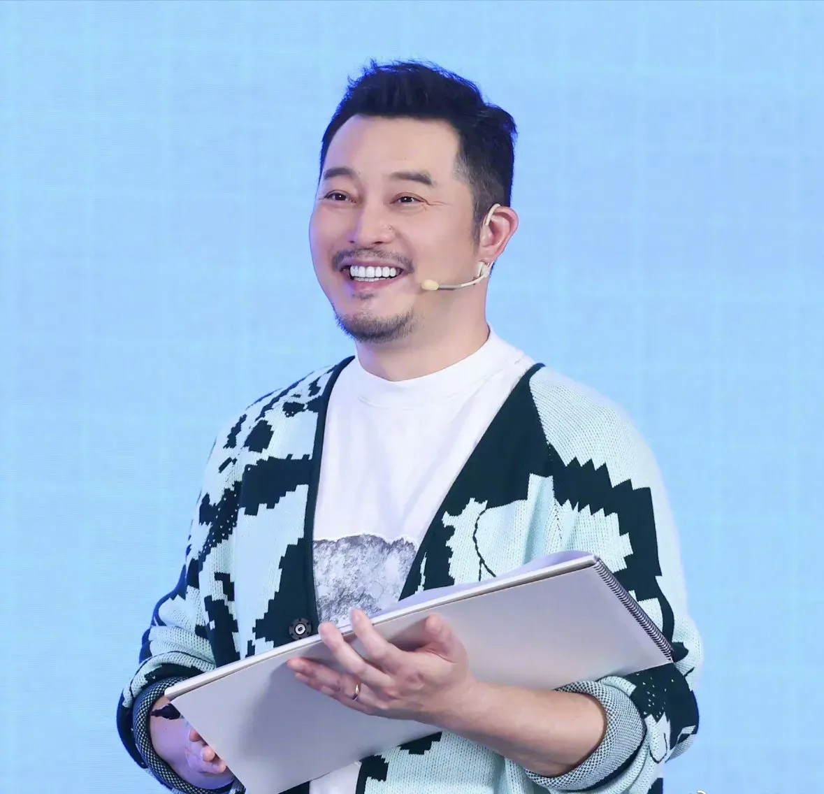 Compared with Huang Lei and Sun Honglei, Sha Yi is a magical existence ...