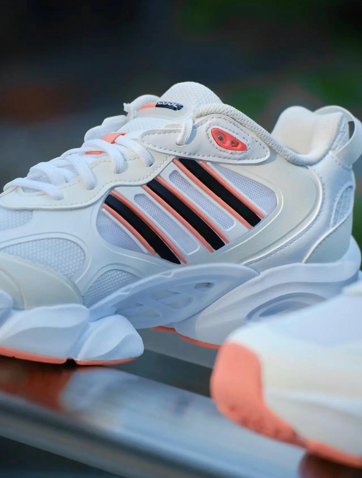 Bionic CLIMACOOL running shoes that make your feet feel like a breeze ...