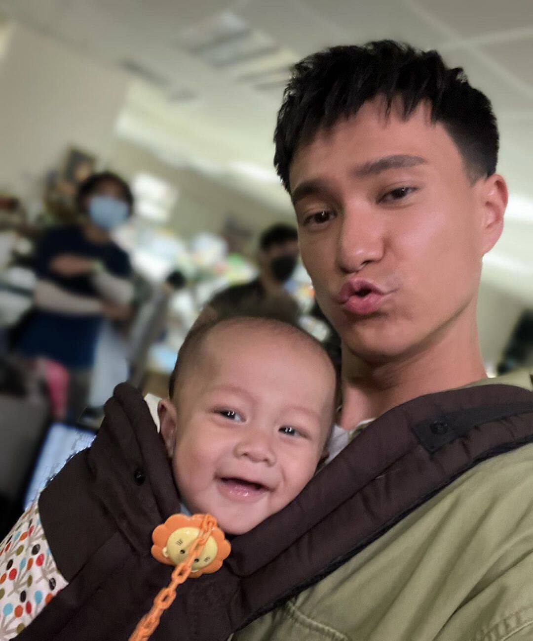 TVB's "Queen Brother" is upgraded to be a baby daddy!Bringing a baby in ...