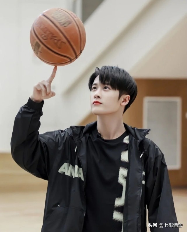 Tan Jianci: After 16 years of debut, he failed to become popular, and ...