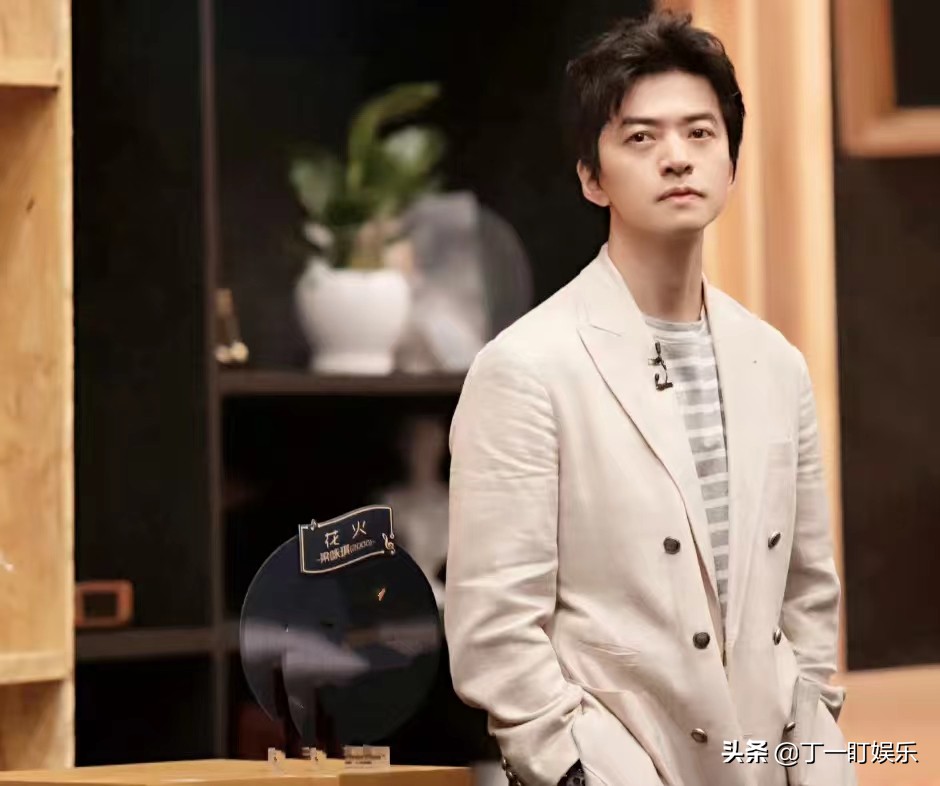 In the single-player competition of "The Sound of Life", Li Jian wins ...