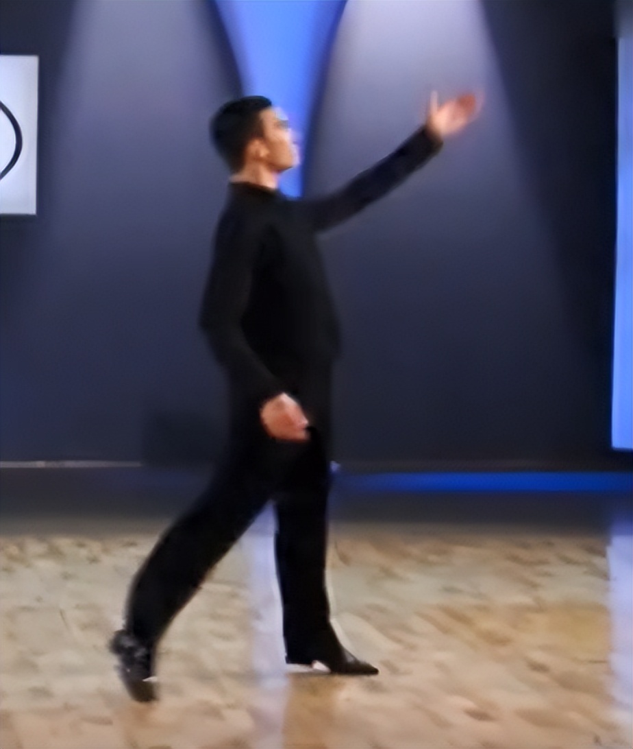 The gorgeous first three steps (right turn step) technique of ballroom ...