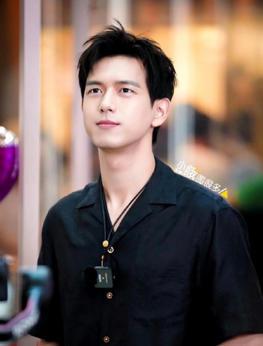 Isn't Kenji Tan single? - iMedia