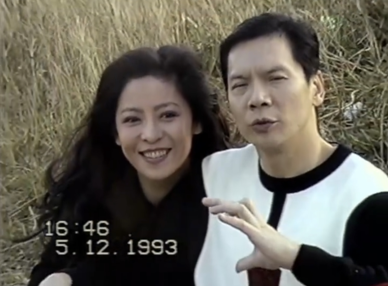 Chen Lan posted old photos of her youth and confessed that her husband Xiang Huaqiang was too ...