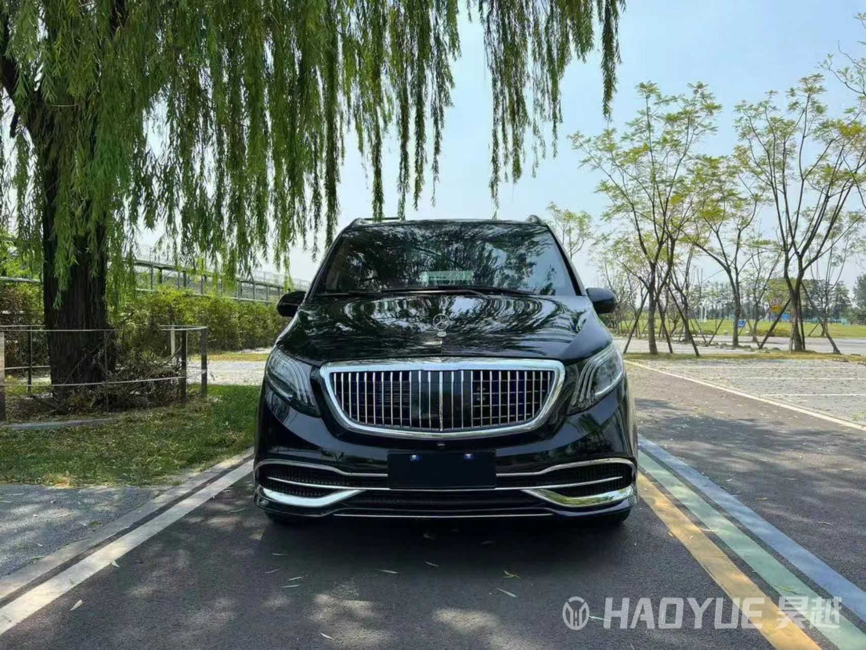 Mercedes-Benz Vito upgrades the Maybach Brown, performing a timeless ...