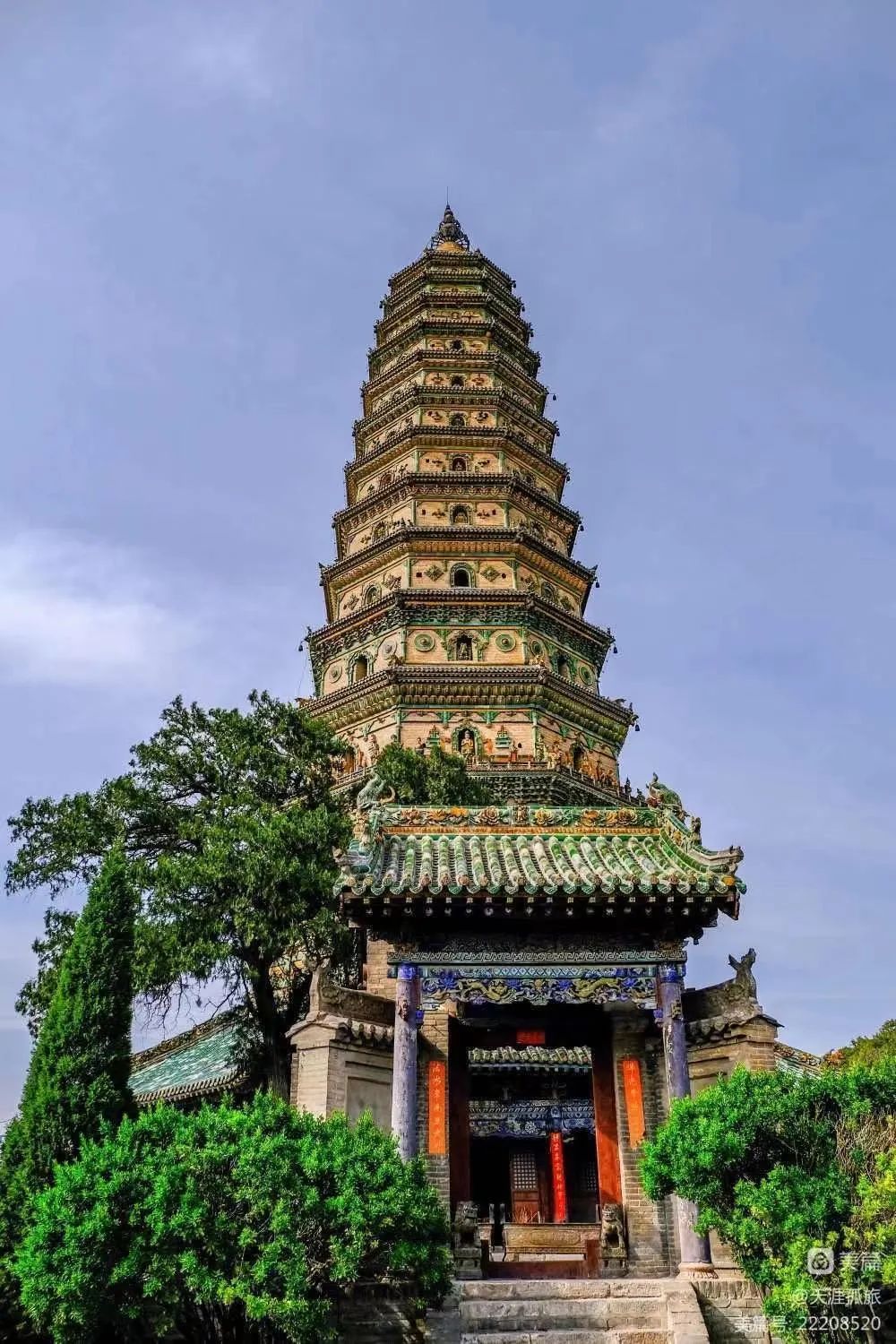 Cycling Thousands of Miles in Pingyang Author: Fu Wanshao - iNEWS