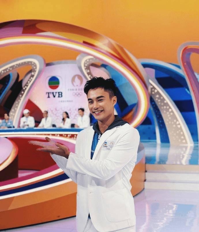 27-year-old TVB rising star paves the way for joining the celebrity football team! He hopes his ...