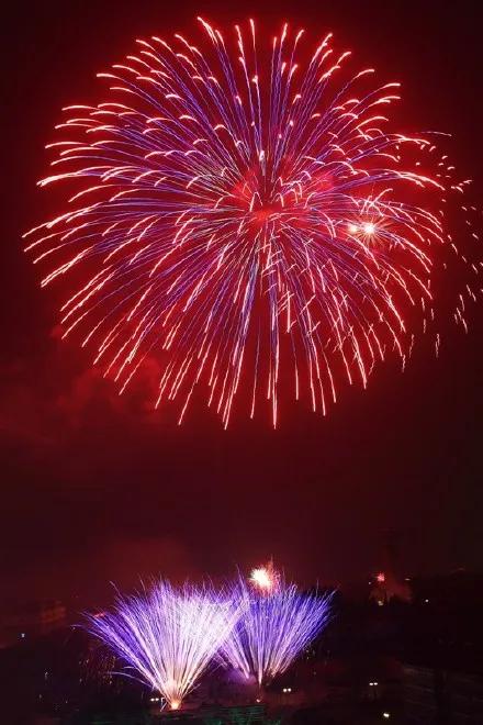 Golden Peacock Yu Xu, China's first female J-10 fighter pilot - iNEWS