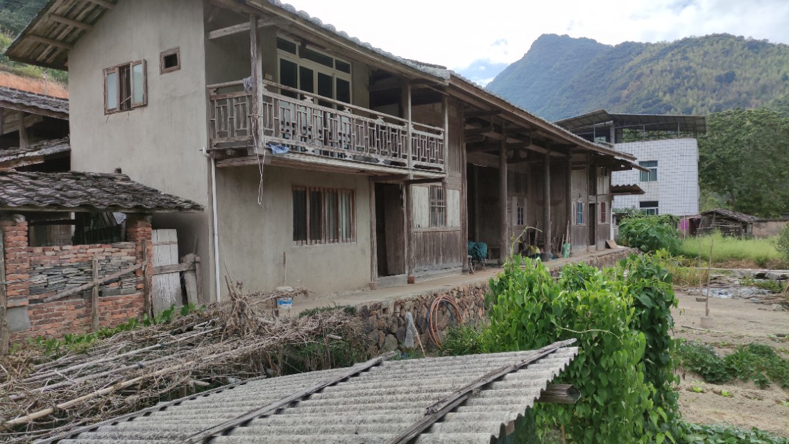 Qili Village ancient dwellings - iNEWS