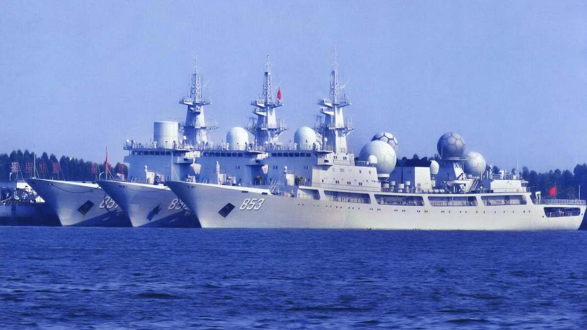 On the afternoon of the 27th, China's Type 815A reconnaissance ship went to Australia for 7 ...