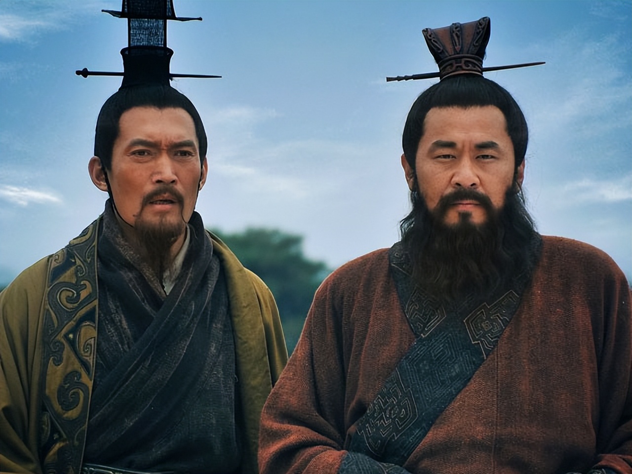 Cao Cao's family history, he was Yuan Shao's younger brother, was ...