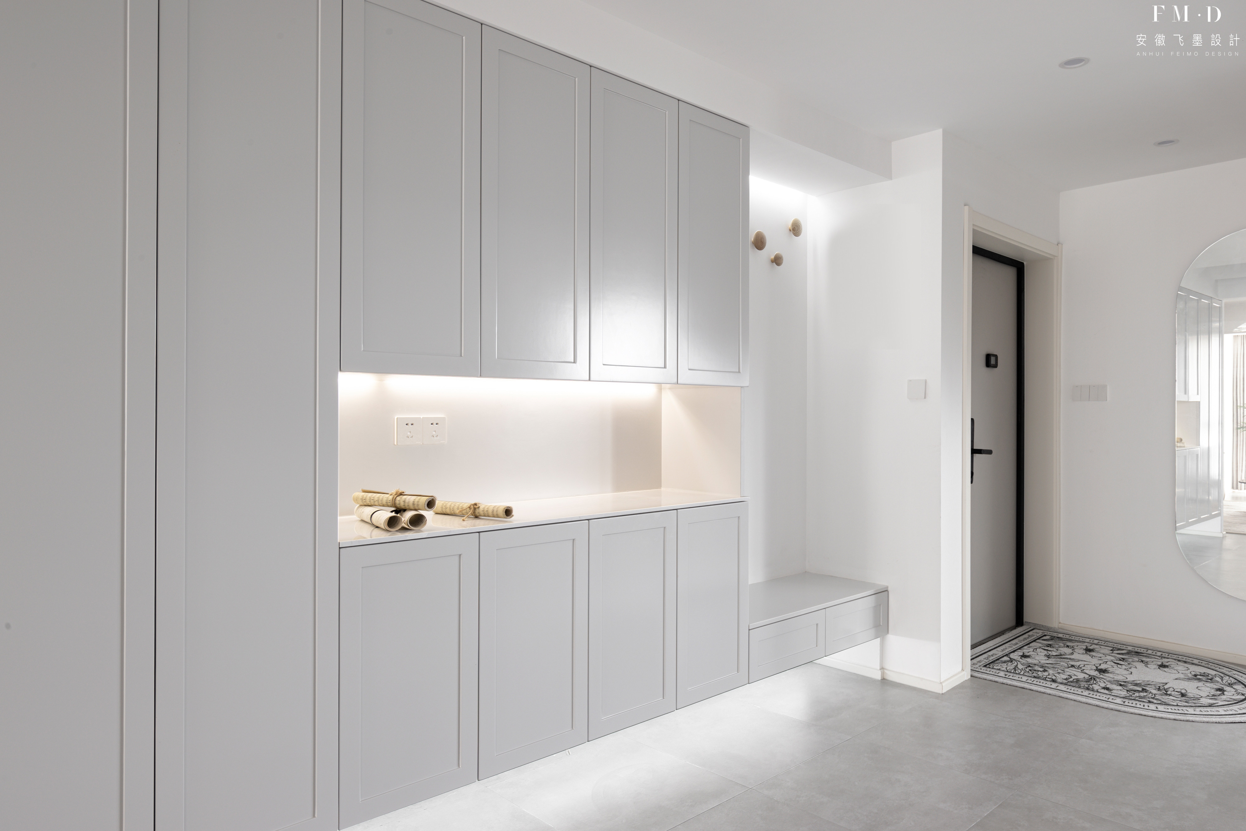 Listen to a persuasion, a 1-square-meter porch cabinet is installed ...