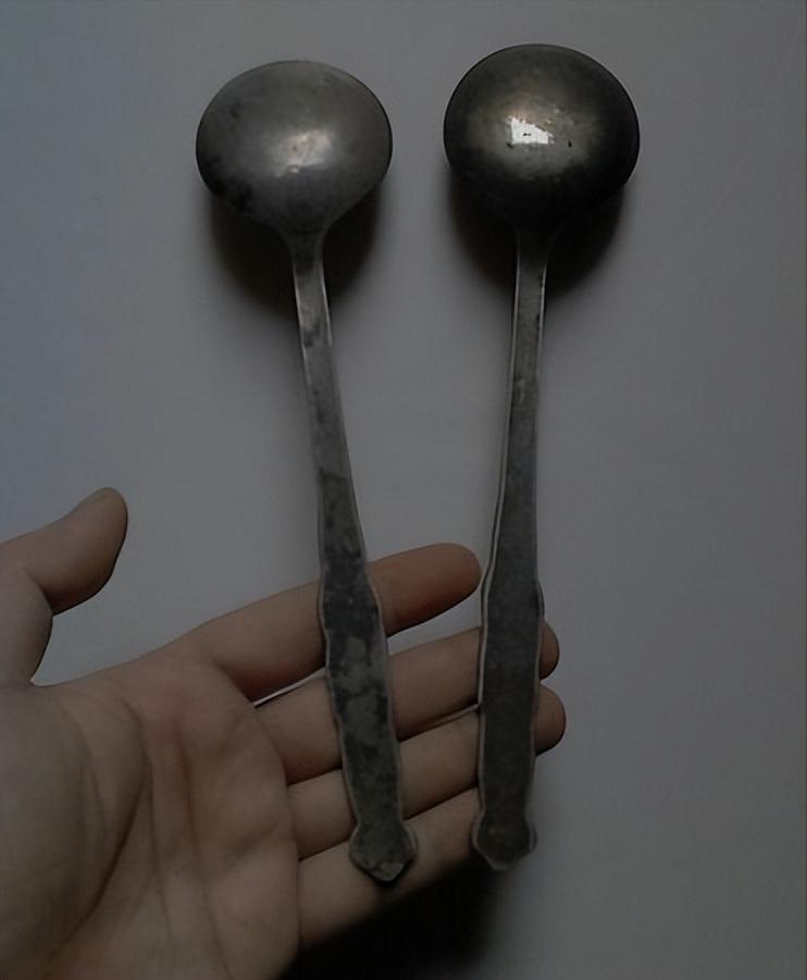 On the origin and development of ancient Chinese spoons, their status ...